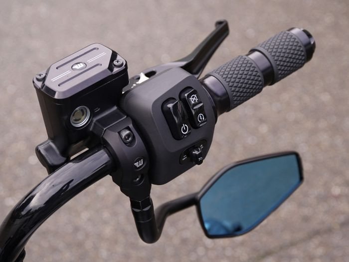 Wunderkind Mirror Flip Clamps for Indian Chief Models | Forever Rad