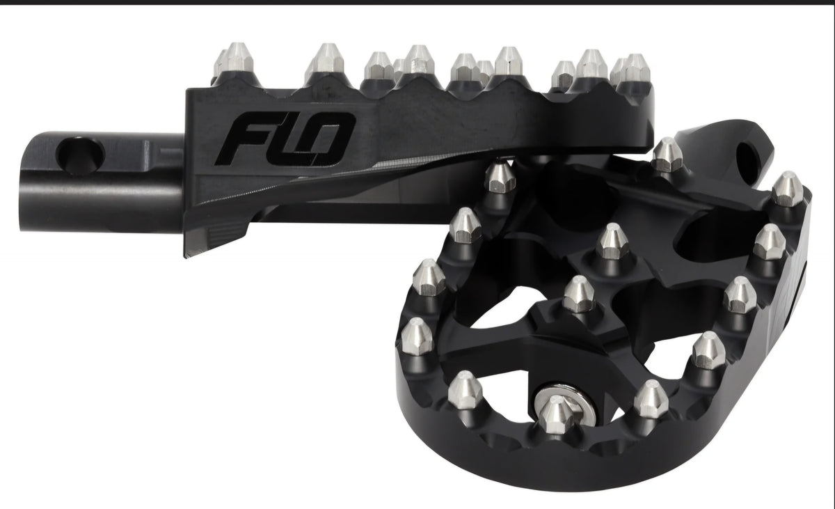 Flo Motorsports MX Style Floorboards and Pegs For Indian Challenger ...